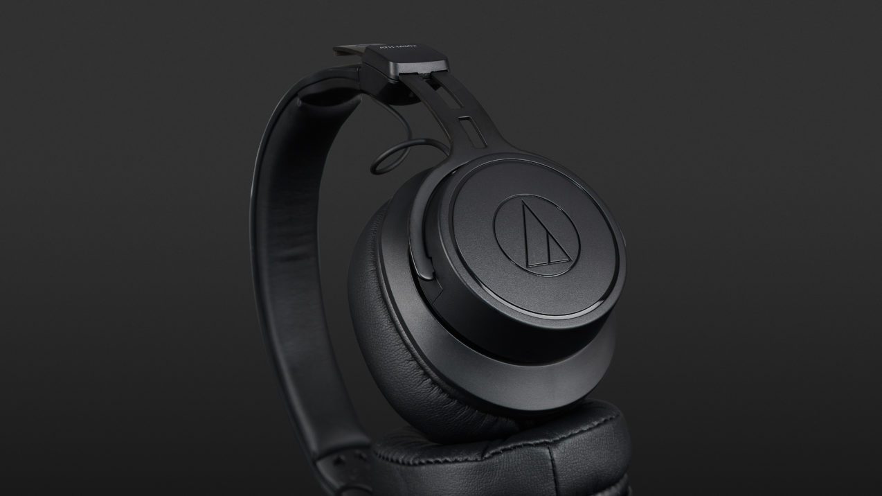 Audio-Technica ATH-M60x Review | headphonecheck.com