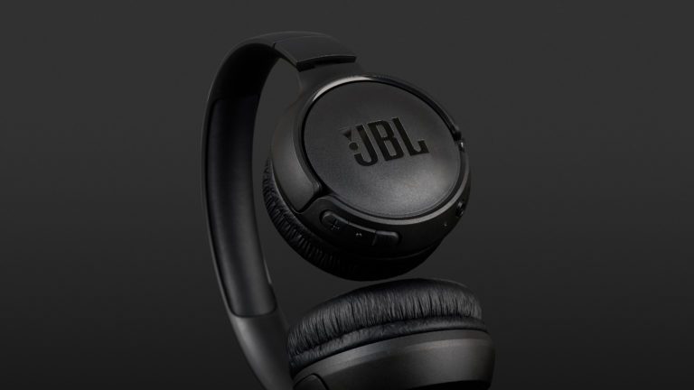 JBL Tune 500BT Review | headphonecheck.com