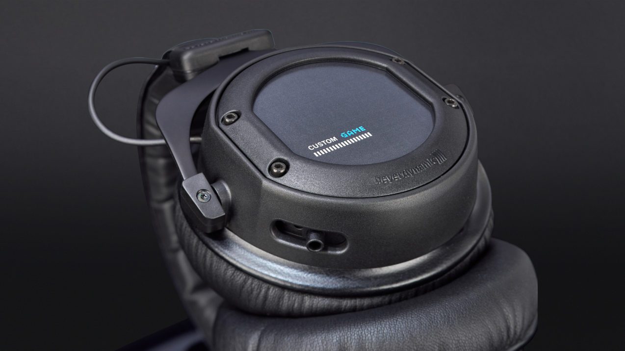 Beyerdynamic Custom Game Review | headphonecheck.com