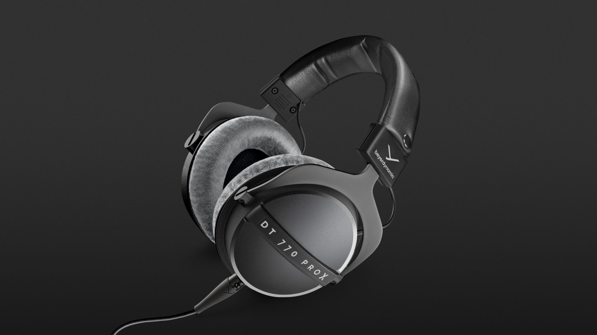 Beyerdynamic DT 770 Pro X Review | headphonecheck.com