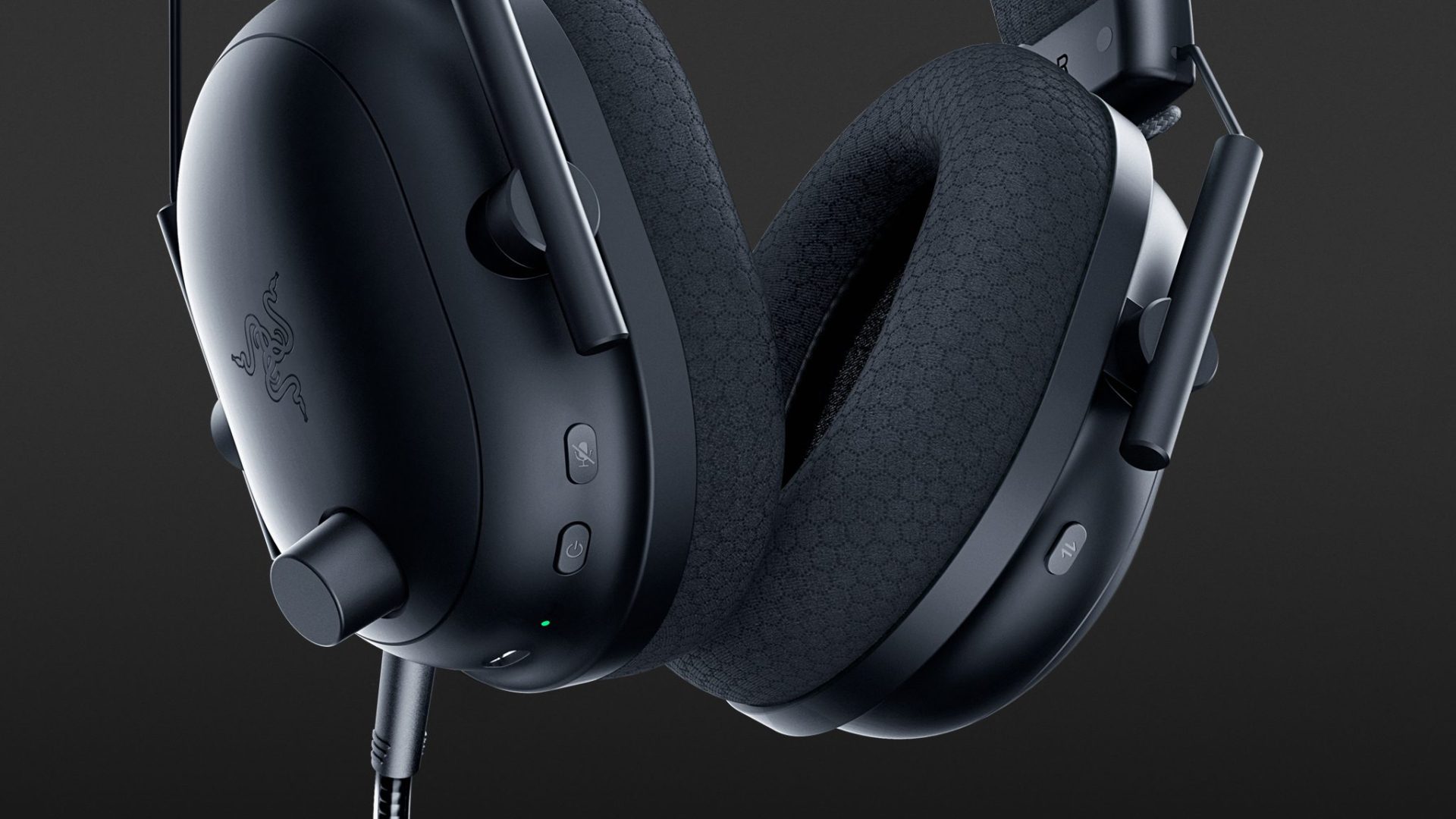 Razer BlackShark V2 Pro 2023 Review | headphonecheck.com