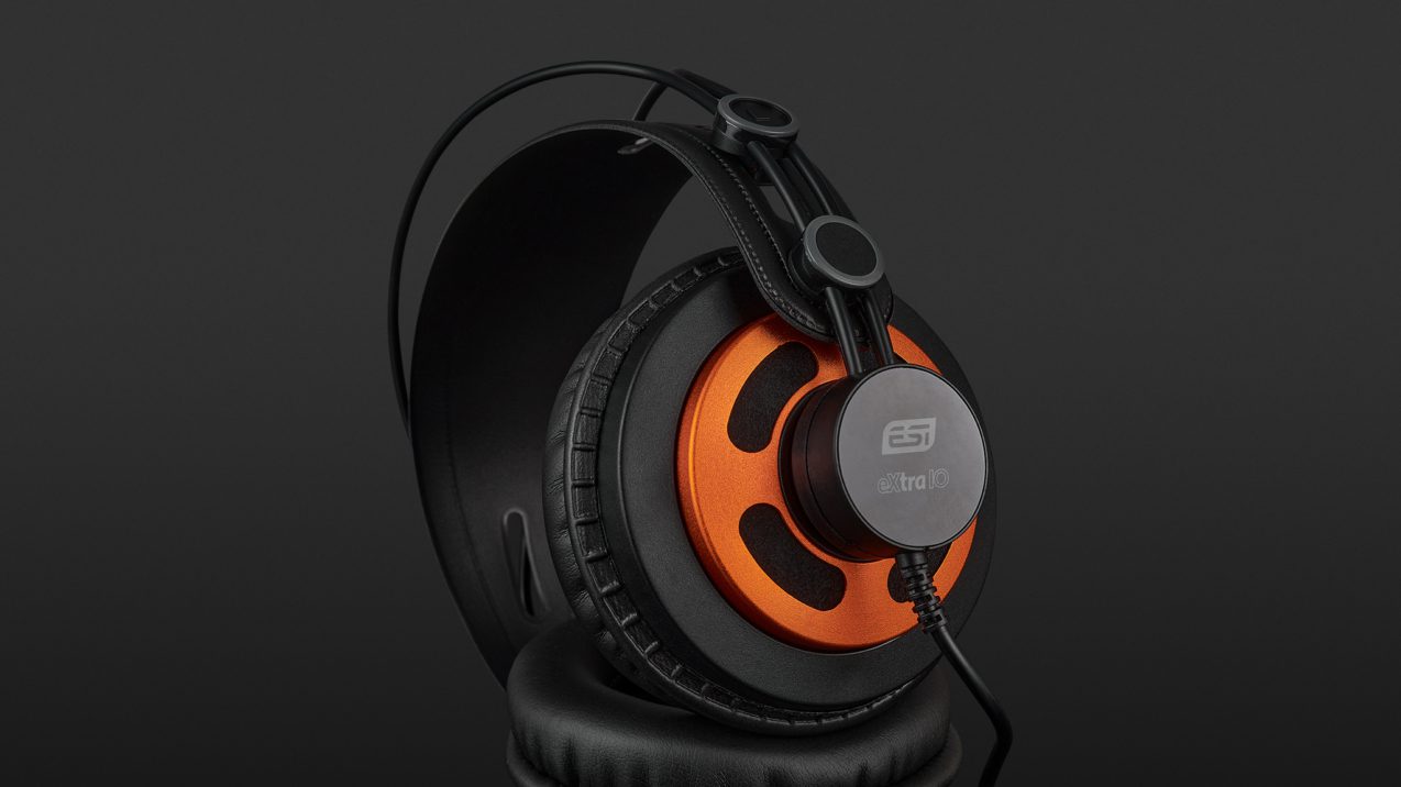 ESI eXtra 10 Review | headphonecheck.com