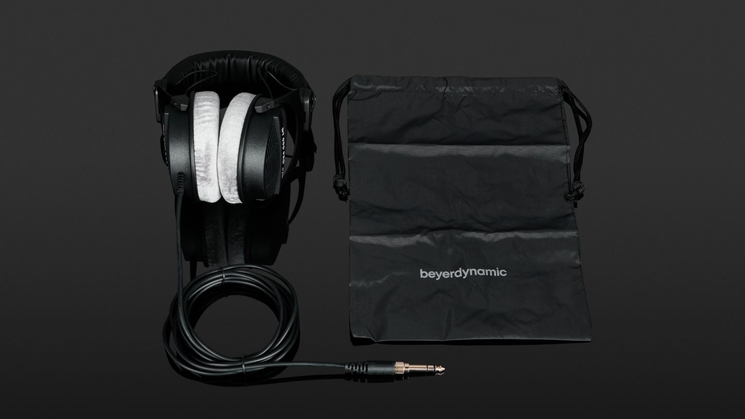 Beyerdynamic DT 990 Pro 80 Ohm Review | headphonecheck.com