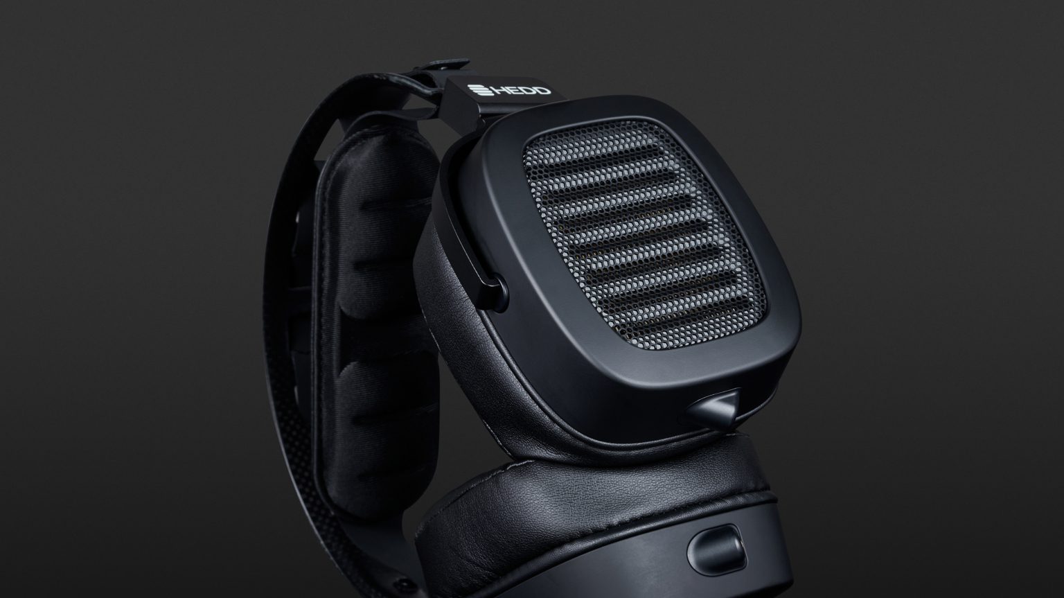 HEDD Audio HEDDphone Two Review | headphonecheck.com