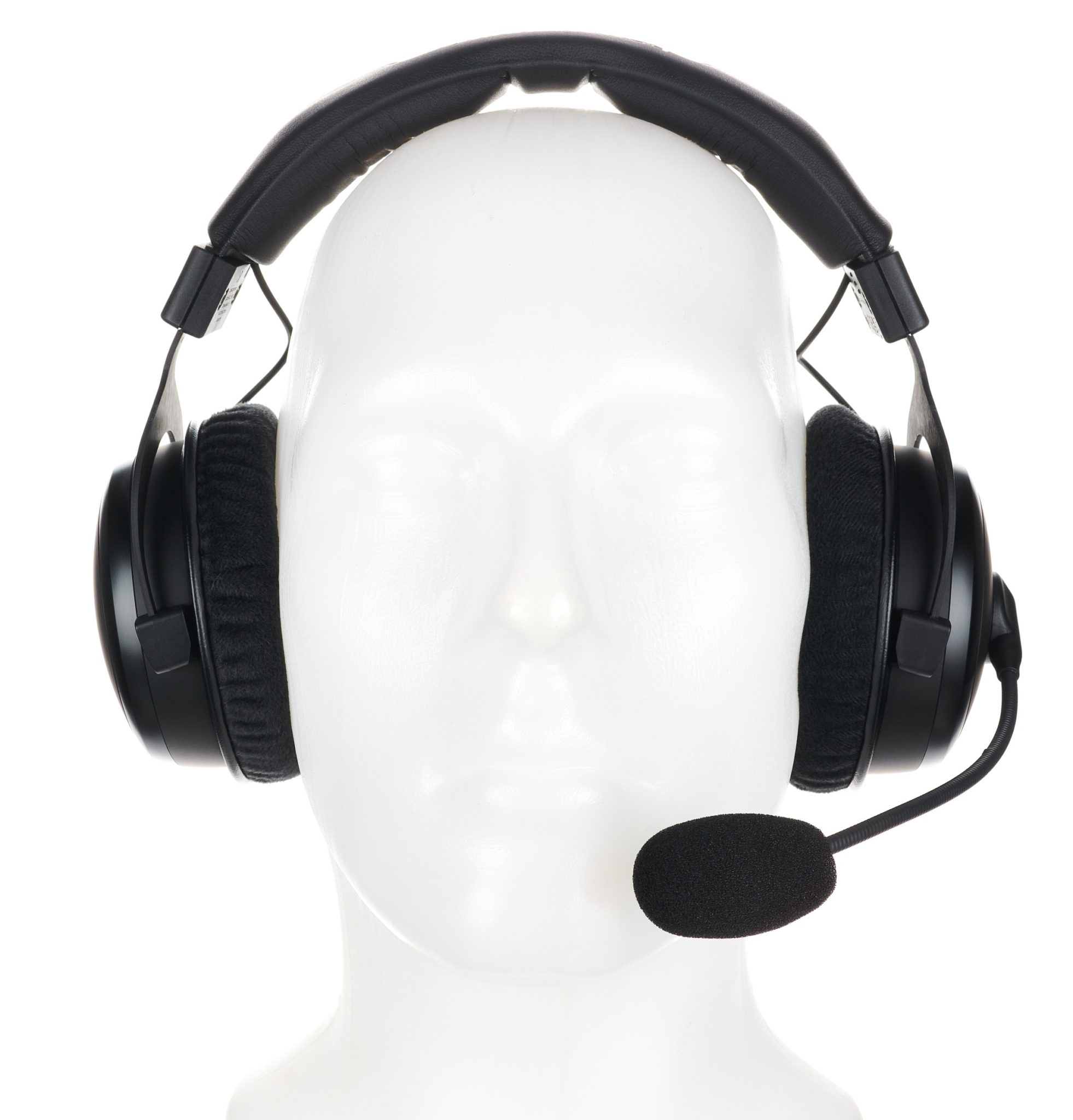 Beyerdynamic MMX 330 Pro Review | headphonecheck.com